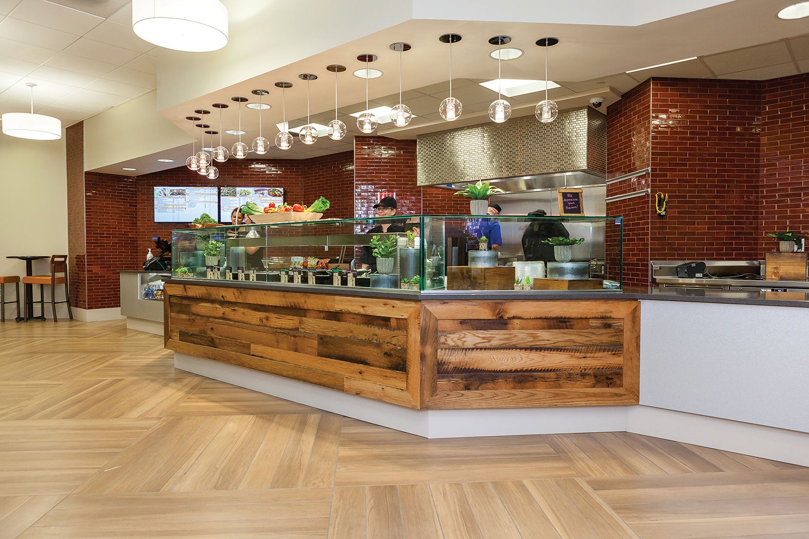 Hospitals take a fresh look on cafeteria design | HFM Magazine