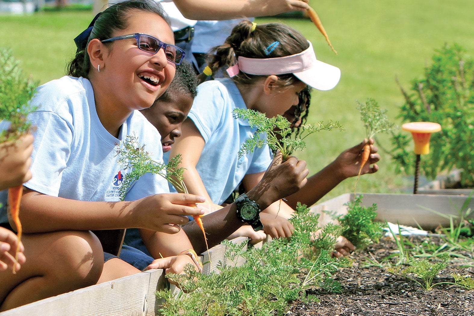 Hospital turns vacant lot into 10-acre community farm | HFM Magazine